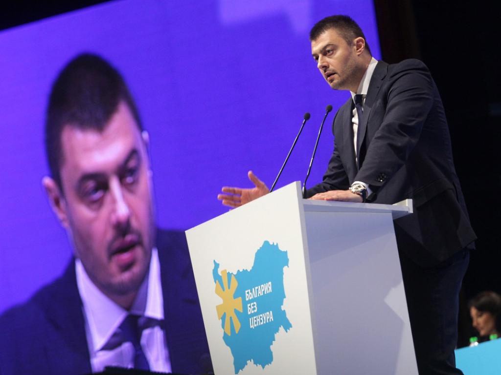Николай Бареков учреди партия, иска да управлява два мандата - България ...