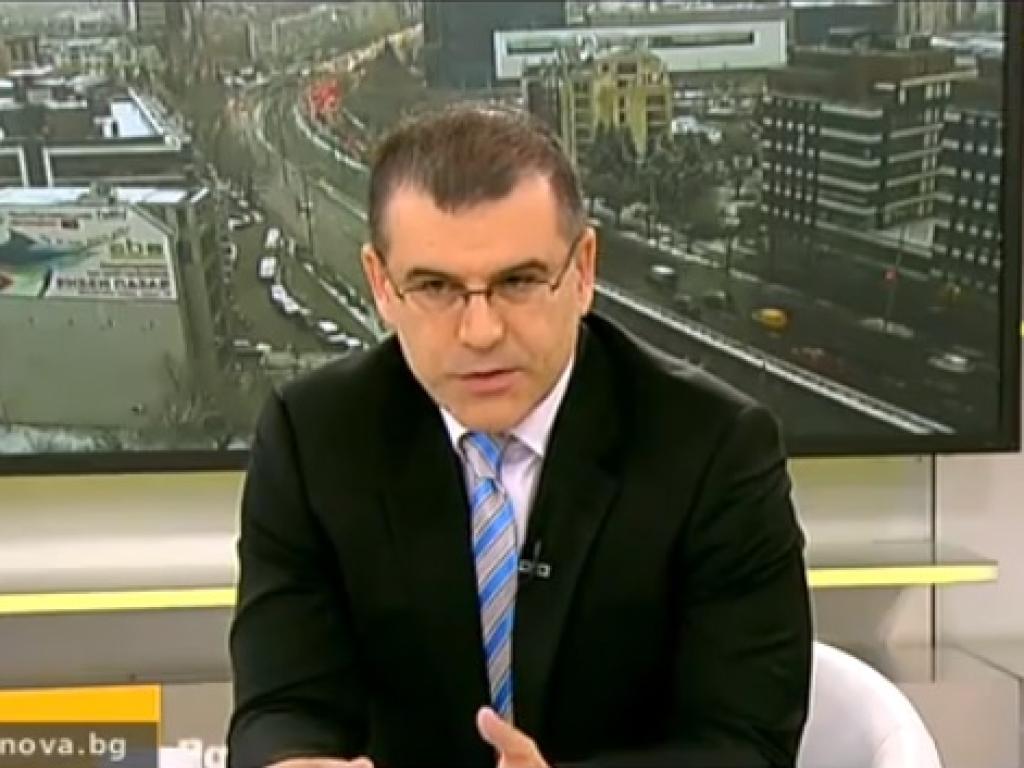 Симеон Дянков с рецепта как да се оправи здравеопазването - България ...