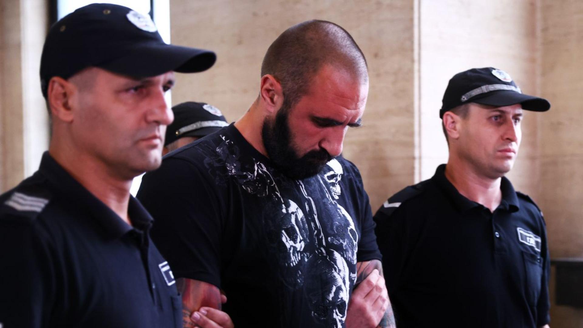 Двойното убийство в Лозен Повдигнаха обвинение на Чавдар Бояджиев за 4 престъпления България