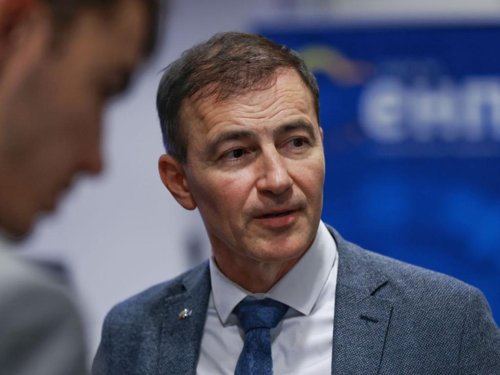 Евродепутат: България няма да влезе в Шенген, докато не минат ...