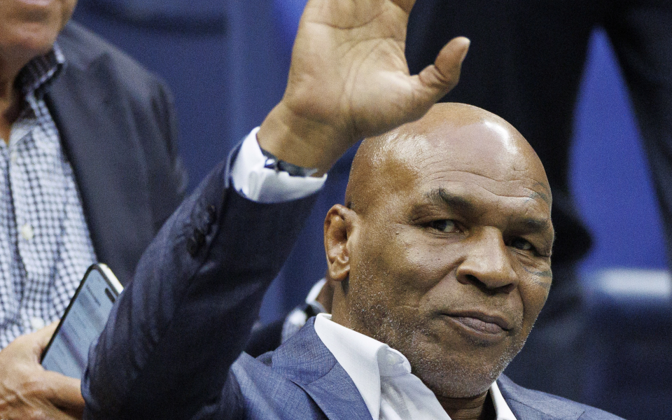 Майк Тайсън отново показа силата си на ринга (ВИДЕО) - Бойни - Бокс ...