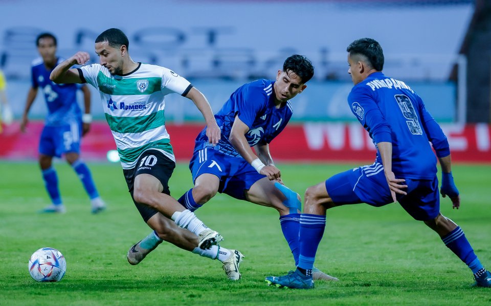 Асен Митков: Всеки, който обича футбола, знае какво е играта да ти ...