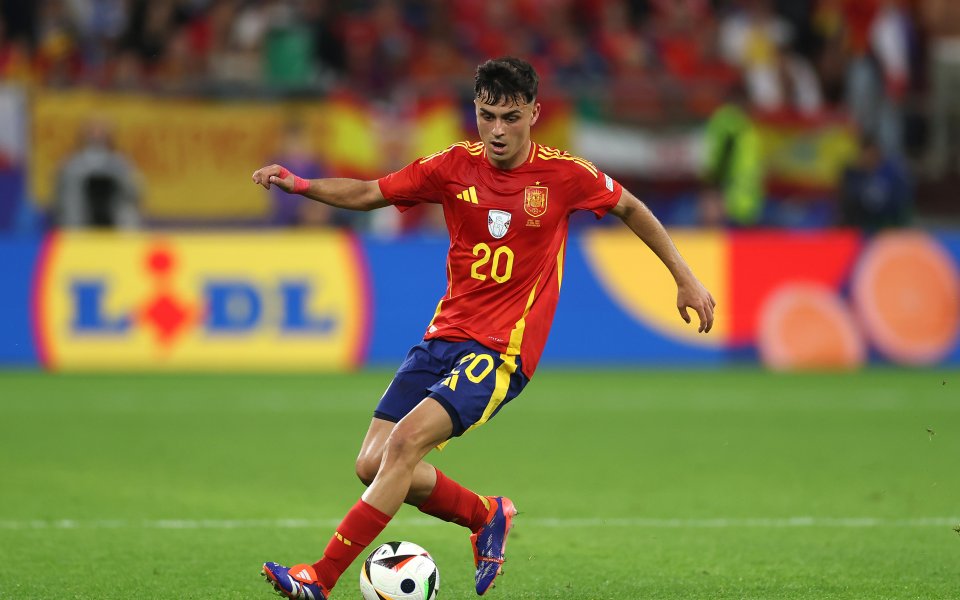 Педри влезе в историята на Европейските първенства - Футбол свят ...