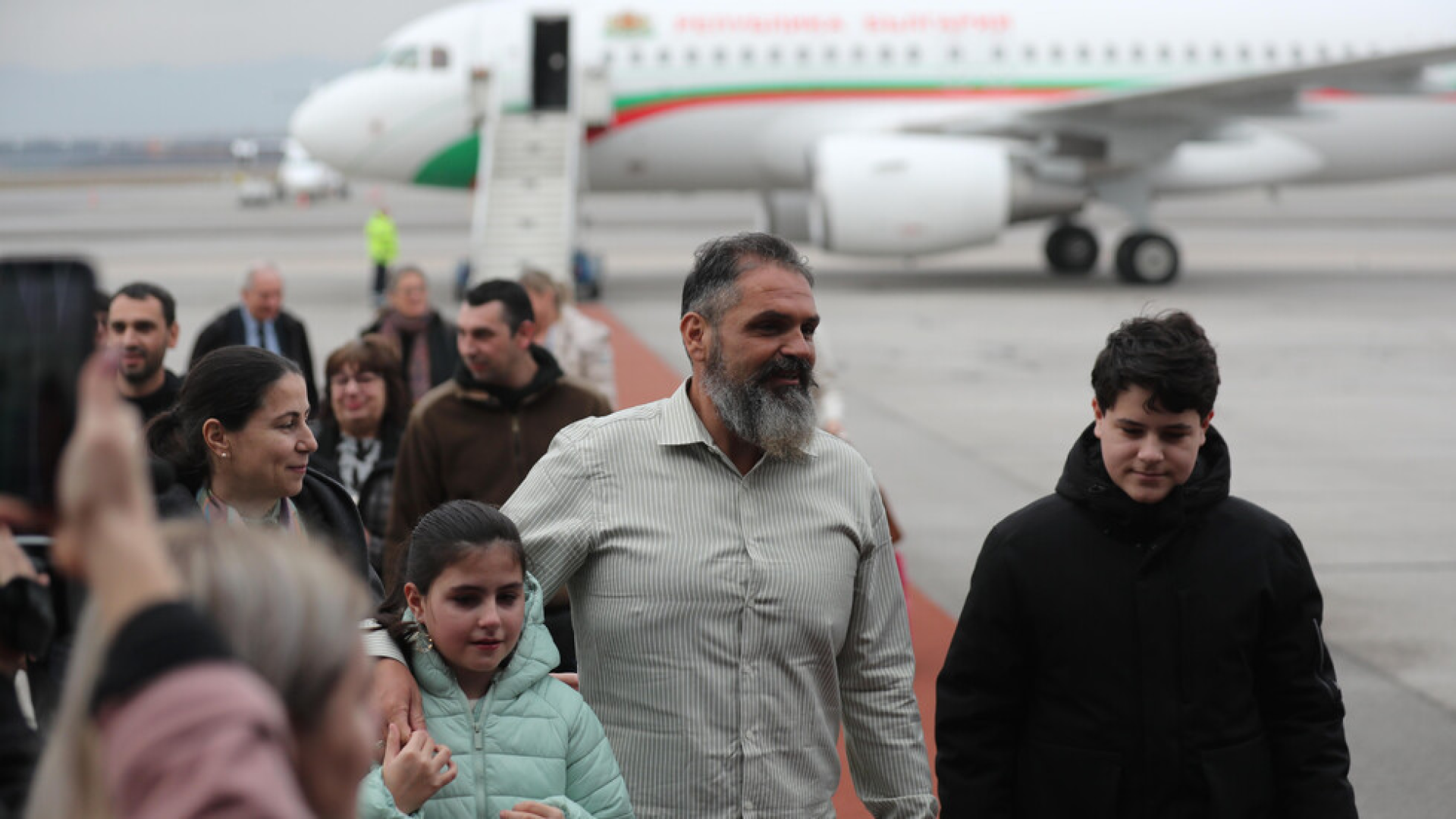 Държавният департамент на САЩ благодари на Оман за освобождаването на ...