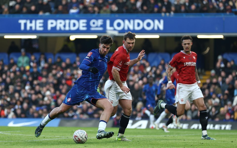 Нападател на Челси с контузия - Футбол свят - Англия - Gong.bg