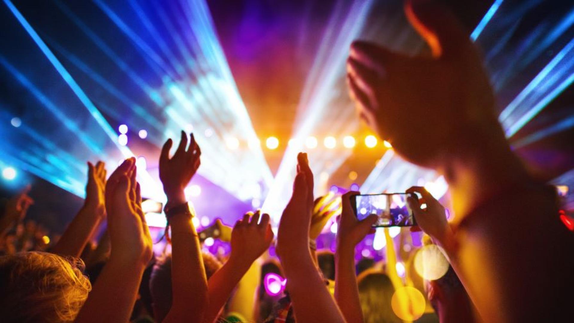 ДНСК и пожарната започват съвместни проверки в барове и дискотеки|Vesti.bg