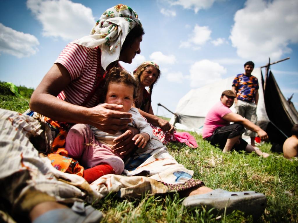 Кмет на италиански град предложи специални автобуси за роми - Свят ...